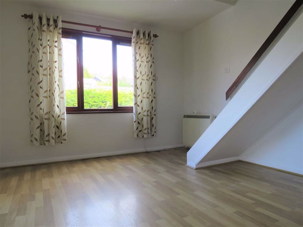 Cornfield Road, Devizes, Wiltshire - Caulfields Residential Sales